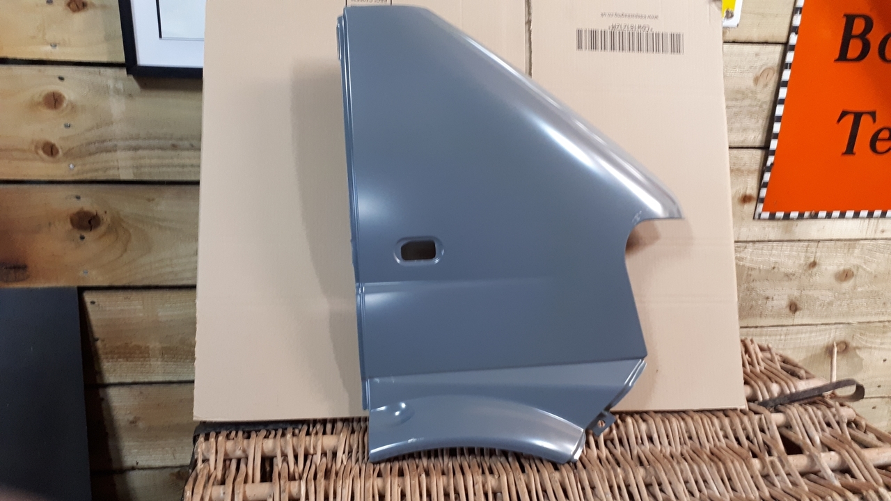 LoadHopperParts.com - DFSK Parts Limited. Front Right Wing